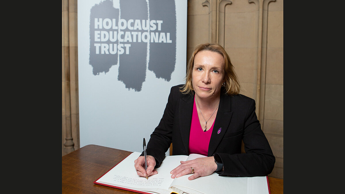 Helen Morgan honours Holocaust victims as she signs Book of Commitment ...