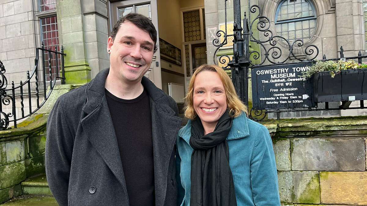 Helen welcomes new Oswestry policing team - North Shropshire Liberal ...