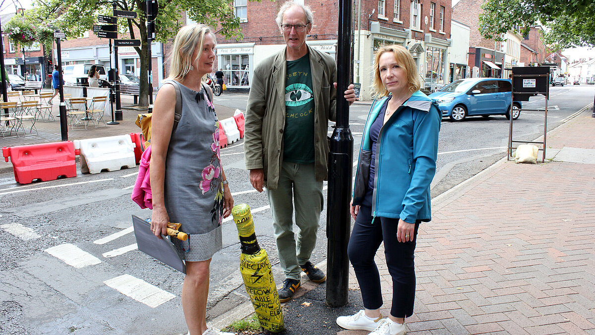Helen welcomes progress on Oswestry street - North Shropshire Liberal ...